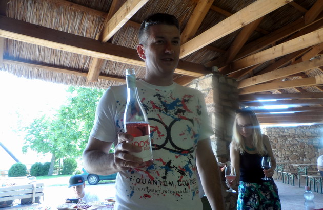 PALOZNAKI JAZZ és BOR PIKNIK - 2014. augusztus 8-9. » Food & Wine